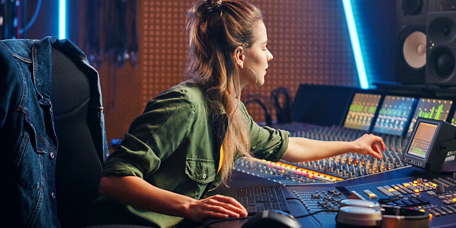 Top 4 Most Popular Music Producers Top 4 Most Popular Music Producers